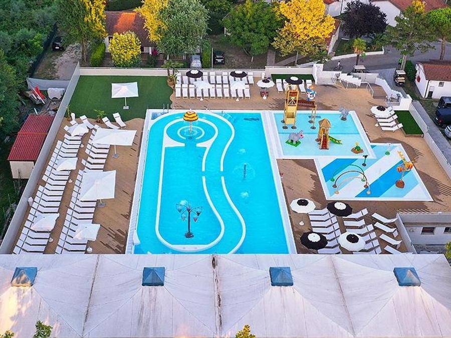 33 M² Mobil-home ∙ 2 Chambres ∙ 4 Personnes - Comacchio