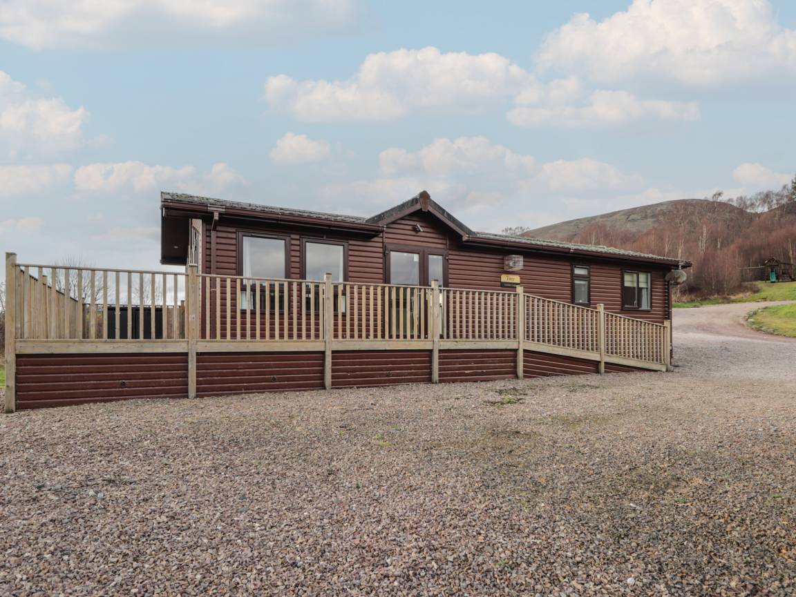 Landhaus ∙ 2 Schlafzimmer ∙ 4 Gäste - Fort William