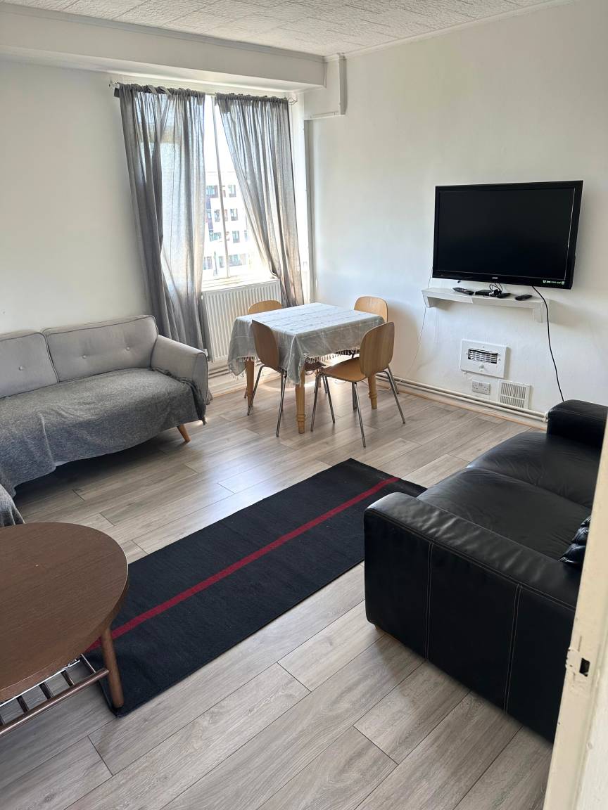 110 M² Apartment ∙ 3 Bedrooms ∙ 8 Guests - London