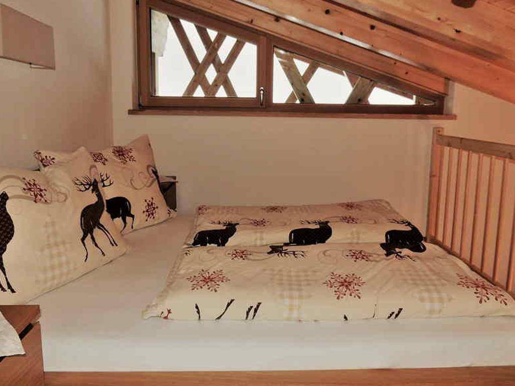 80 M² Ferienwohnung ∙ 2 Schlafzimmer ∙ 7 Gäste - Hall in Tirol