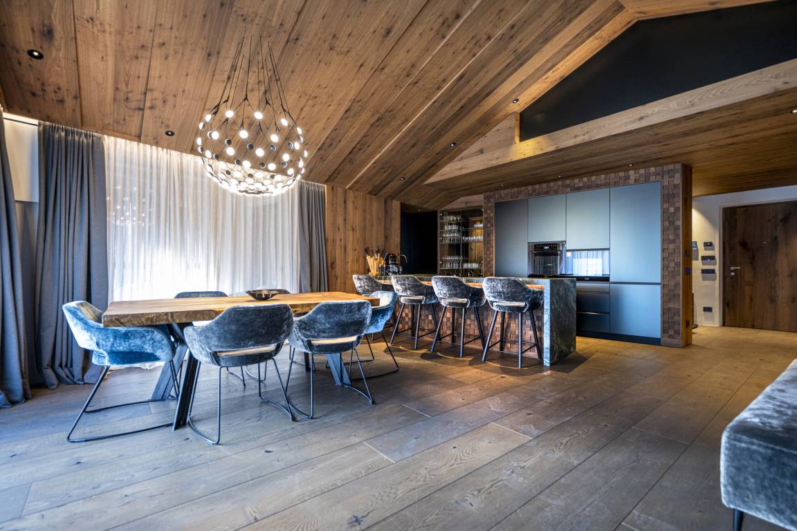 130 M² Apartment ∙ 3 Bedrooms ∙ 6 Guests - Canazei