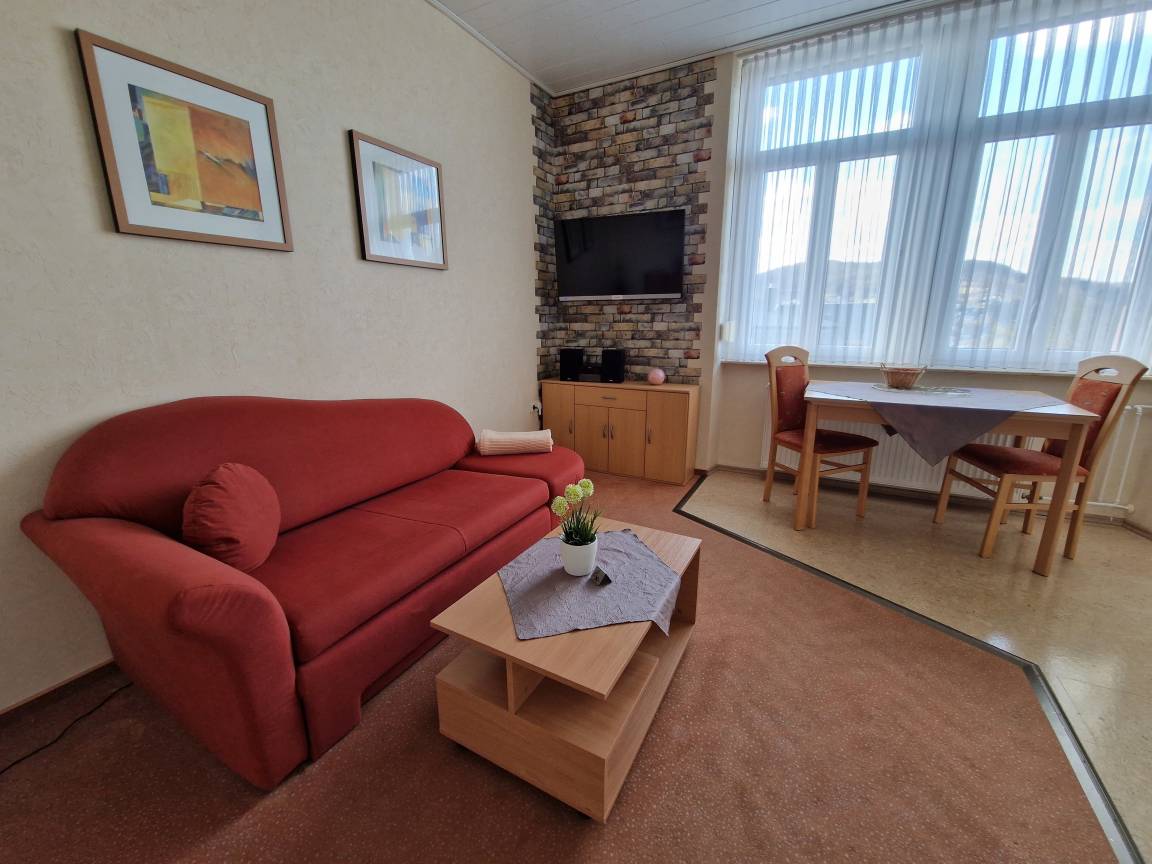 30 M² Ferienwohnung ∙ 1 Schlafzimmer ∙ 2 Gäste - Bad Kissingen