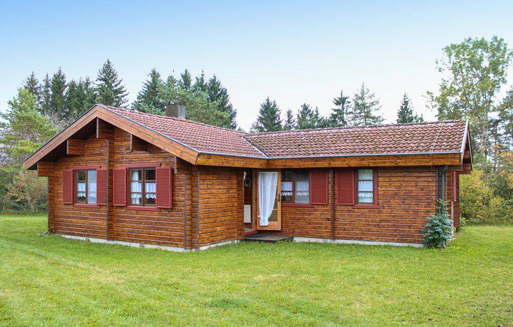 70 M² Ferienhaus ∙ 3 Schlafzimmer ∙ 6 Gäste - Hayingen