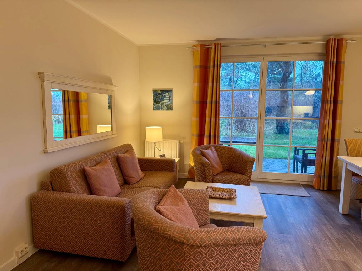 45 M² Ferienwohnung ∙ 1 Schlafzimmer ∙ 2 Gäste - Wustrow