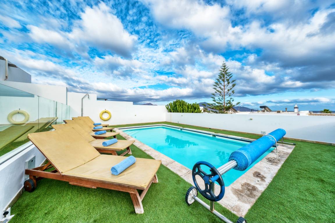 220 M² House ∙ 5 Bedrooms ∙ 10 Guests - Playa Blanca