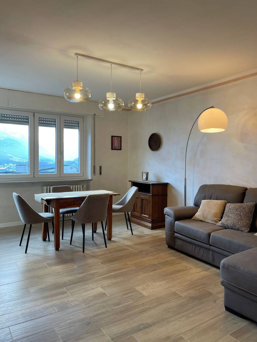 105 M² Apartment ∙ 2 Bedrooms ∙ 5 Guests - Saint-Vincent