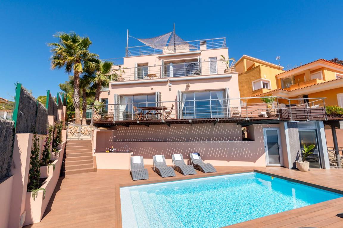 Villa ∙ 5 Chambres ∙ 12 Personnes - Sitges