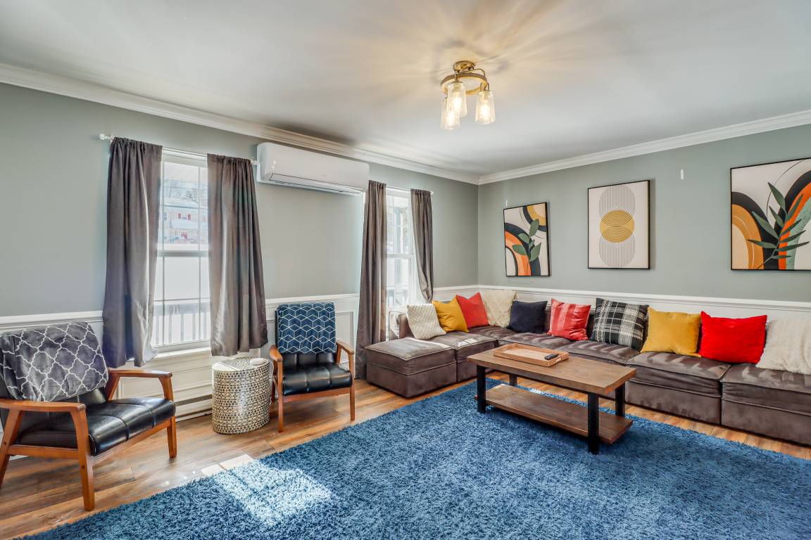 204 M² House ∙ 4 Bedrooms ∙ 11 Guests - Pocono Lake