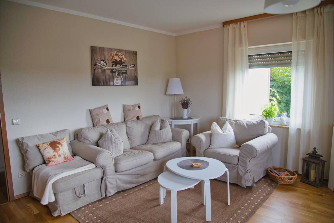 90 M² Ferienwohnung ∙ 2 Schlafzimmer ∙ 5 Gäste - Bad Sobernheim