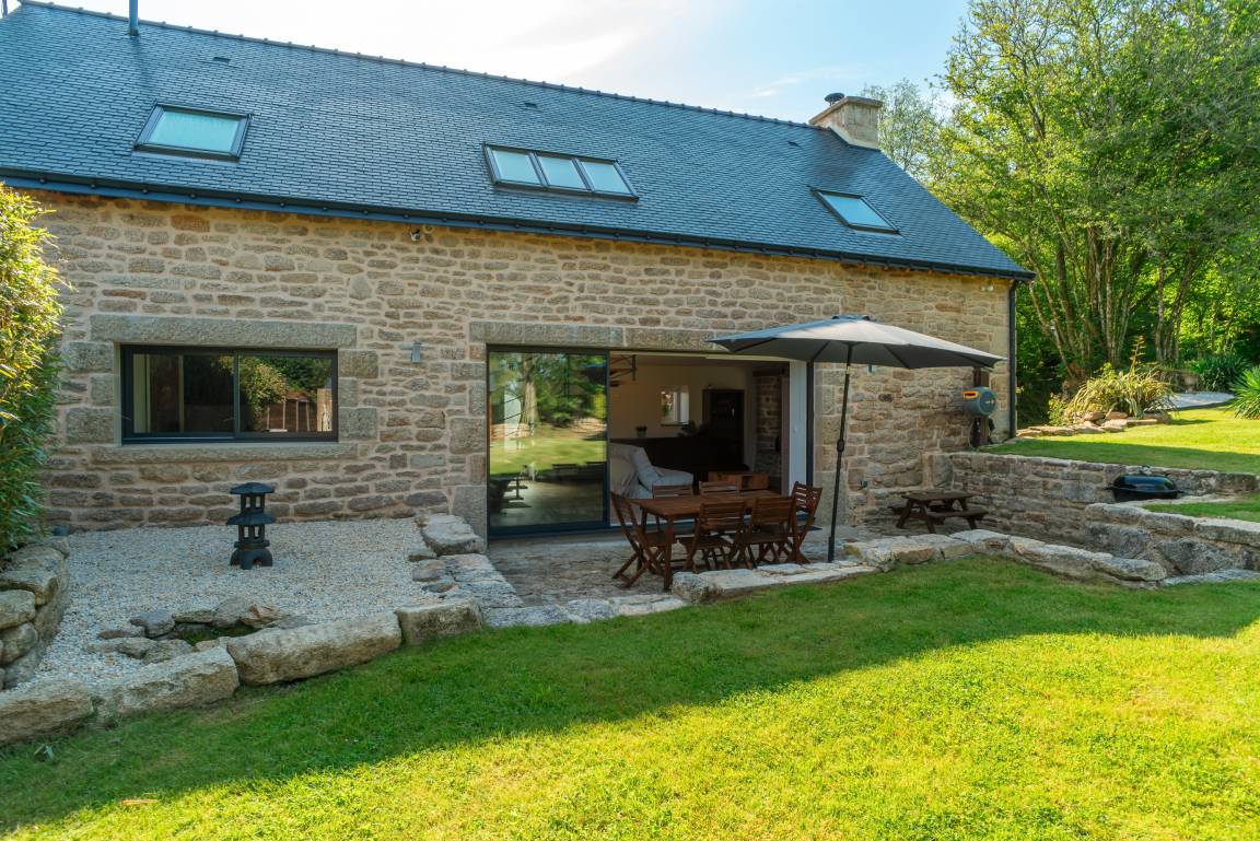 115 M² Maison De Vacances ∙ 4 Chambres ∙ 8 Personnes - Baud