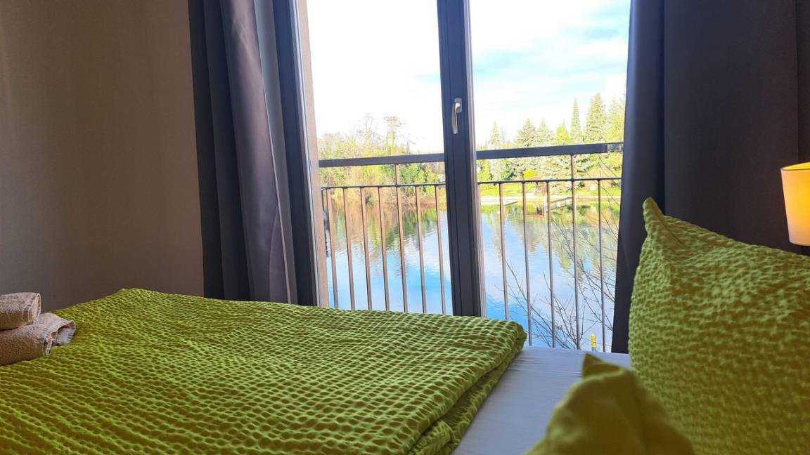 62 M² Ferienwohnung ∙ 2 Schlafzimmer ∙ 6 Gäste - Brandenburg an der Havel