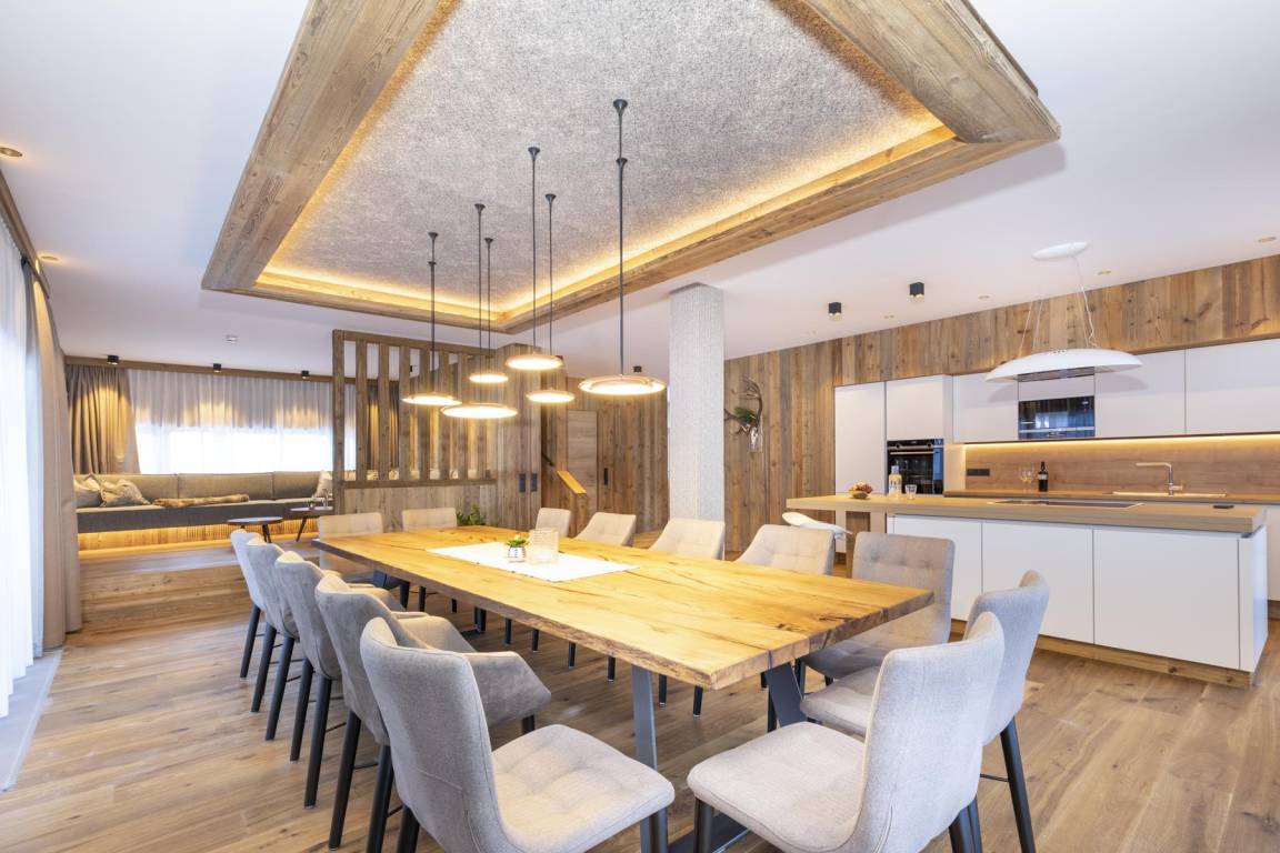 250 M² Apartment ∙ 5 Bedrooms ∙ 16 Guests - Zauchensee