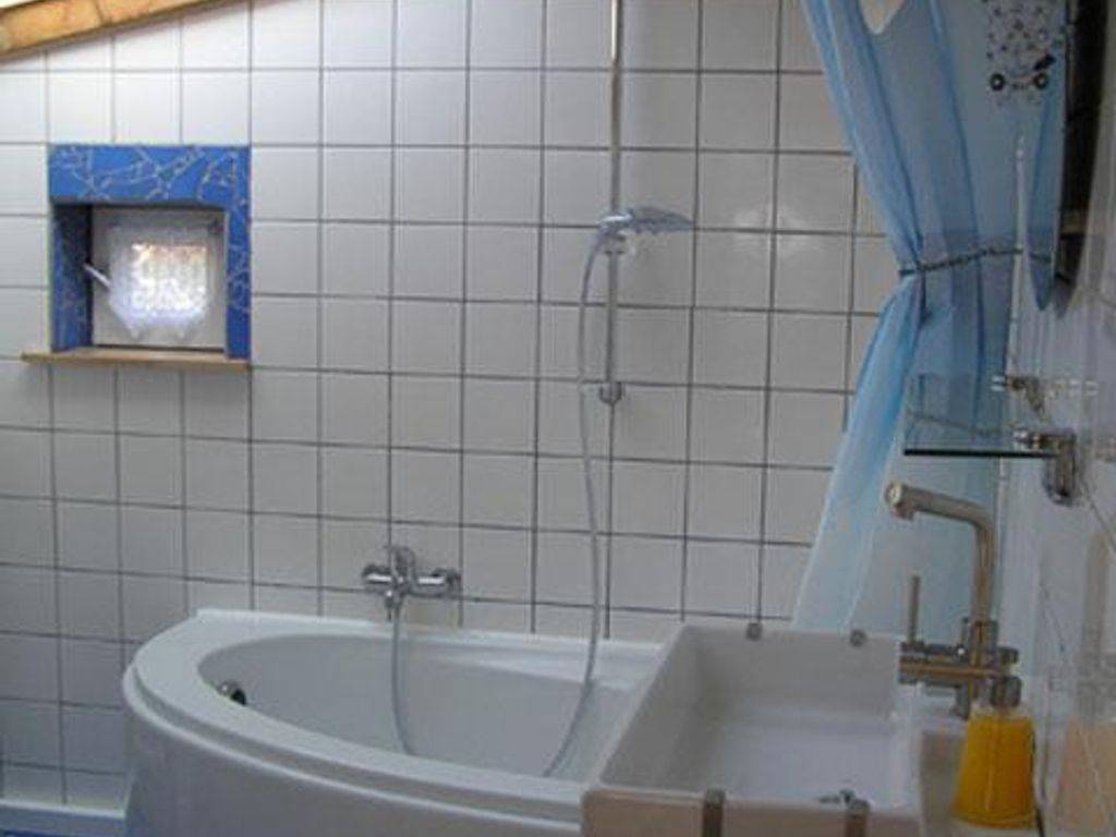 50 M² Huis ∙ 2 Slaapkamers ∙ 2 Gasten - Emden