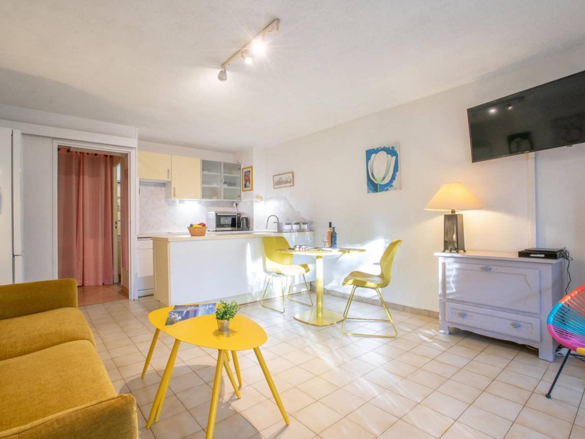 30 M² Casa ∙ 1 Habitación ∙ 2 Huéspedes - Fréjus