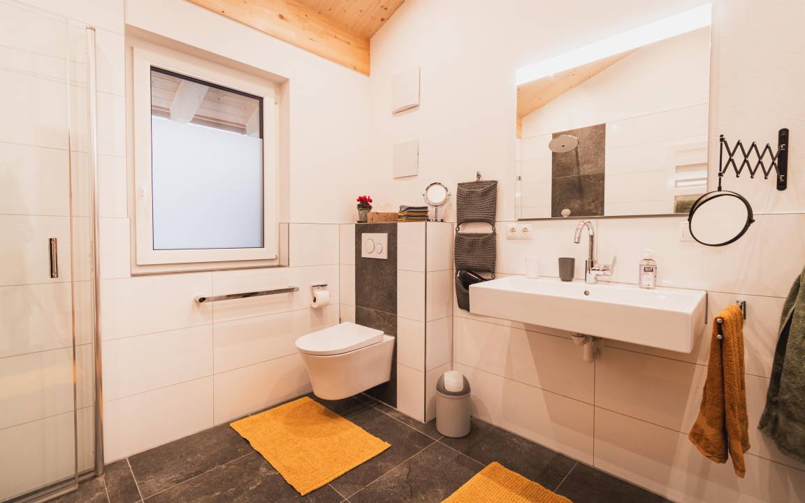 112 M² Ferienwohnung ∙ 2 Schlafzimmer ∙ 6 Gäste - Oy-Mittelberg