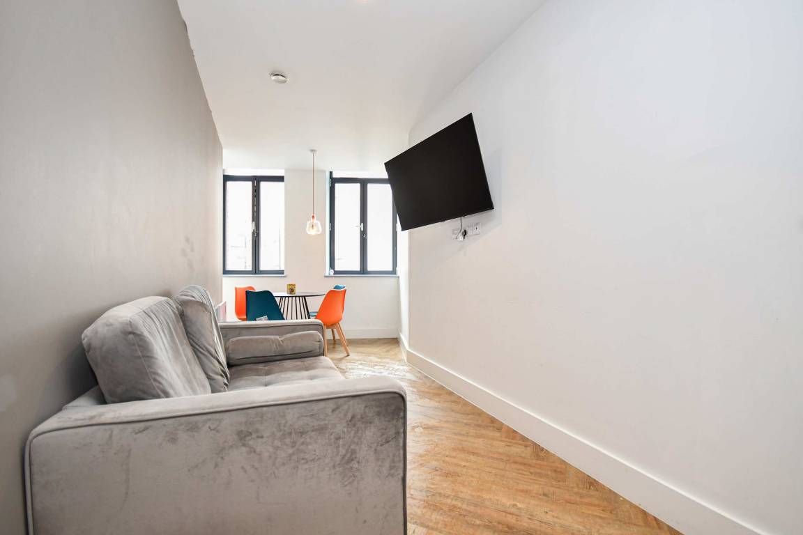 74 M² Appartement ∙ 2 Chambres ∙ 4 Personnes - Manchester