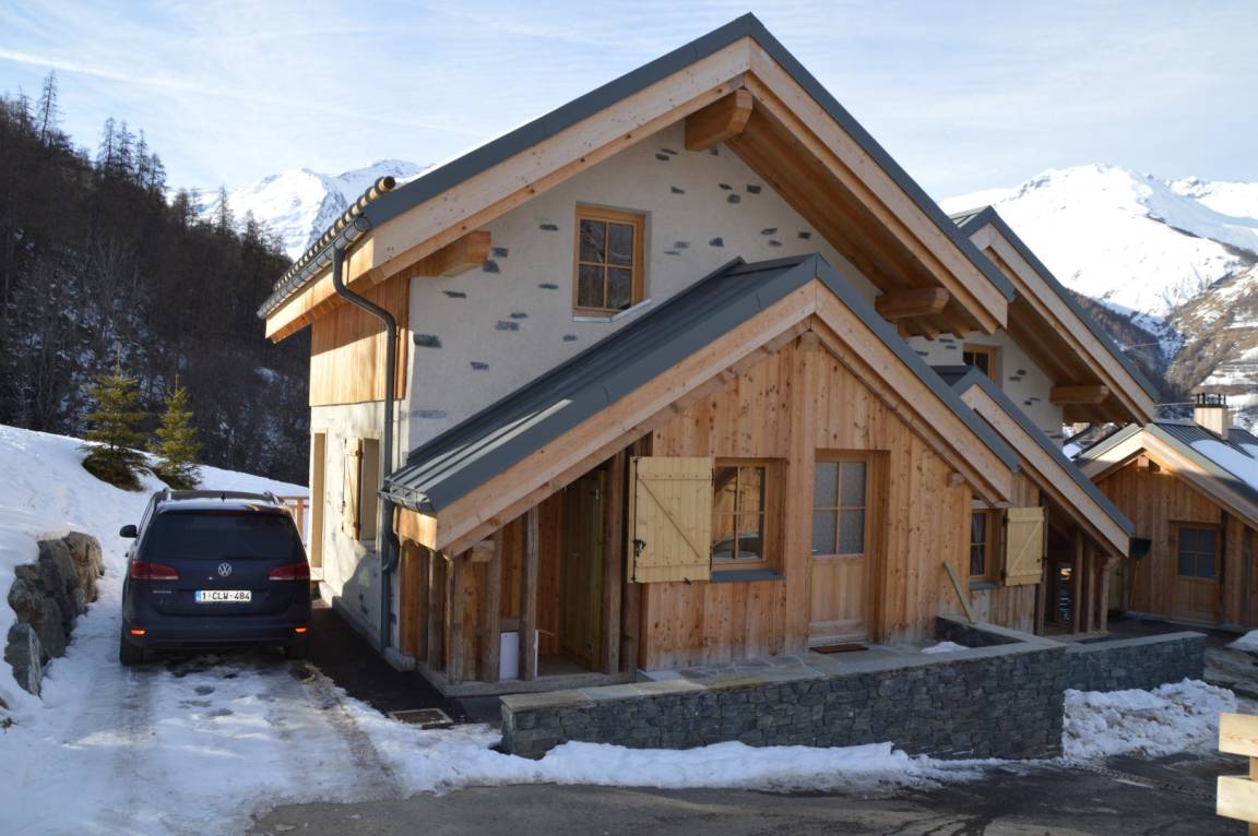 100 M² Chalet ∙ 4 Schlafzimmer ∙ 8 Gäste - Valloire