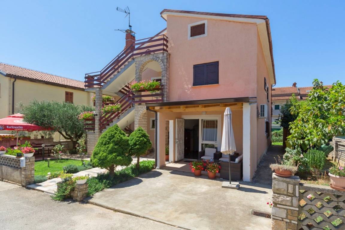 65 M² Appartamento Vacanza ∙ 2 Camere Da Letto ∙ 4 Ospiti - Cittanova