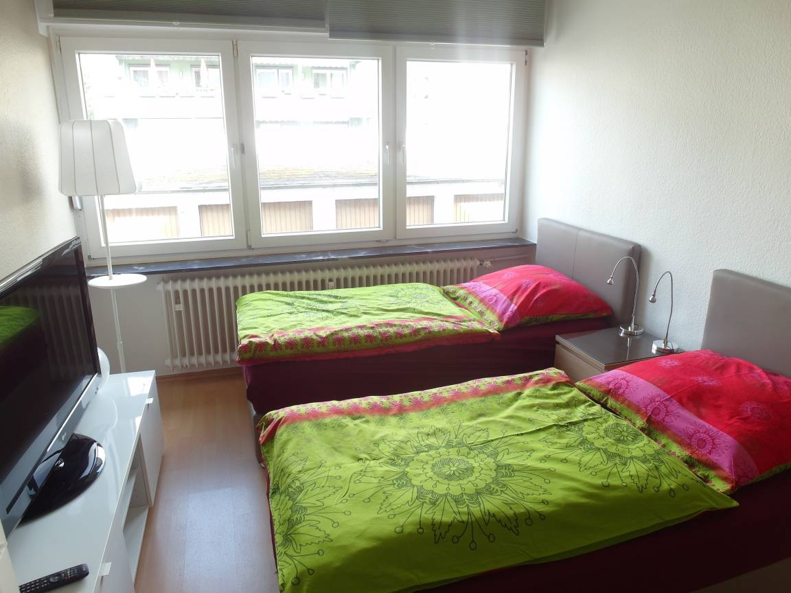Apartamento ∙ 2 Habitaciones ∙ 6 Huéspedes - Frankfurt