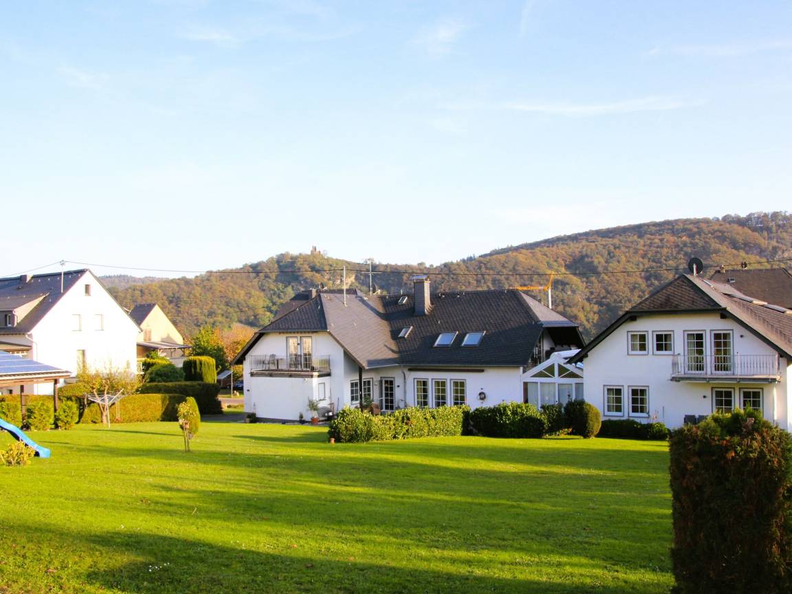 60 M² Appartement ∙ 1 Slaapkamer ∙ 3 Gasten - Kröv