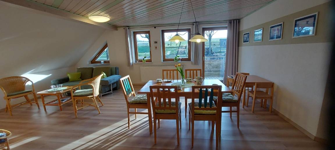 80 M² Ferienwohnung ∙ 2 Schlafzimmer ∙ 5 Gäste - Poppenhausen (Wasserkuppe)