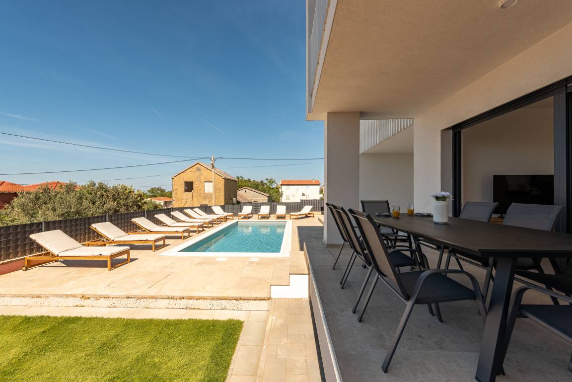 120 M² Appartement ∙ 3 Chambres ∙ 8 Personnes - Vir