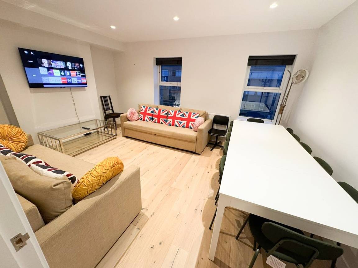90 M² Apartment ∙ 3 Bedrooms ∙ 8 Guests - Twickenham