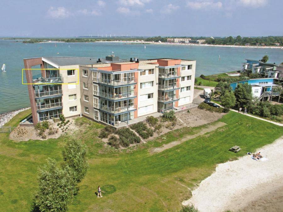Apartment ∙ 2 Bedrooms ∙ 4 Guests - Makkum
