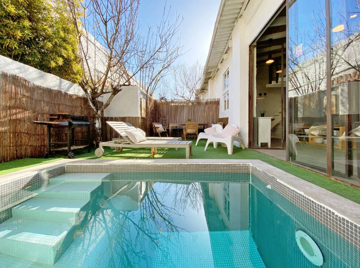 248 M² Villa ∙ 5 Habitaciones ∙ 3 Huéspedes - Barcelona