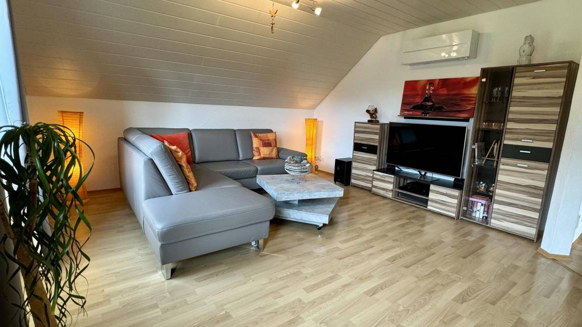 80 M² Ferienwohnung ∙ 2 Schlafzimmer ∙ 4 Gäste - Bodensee