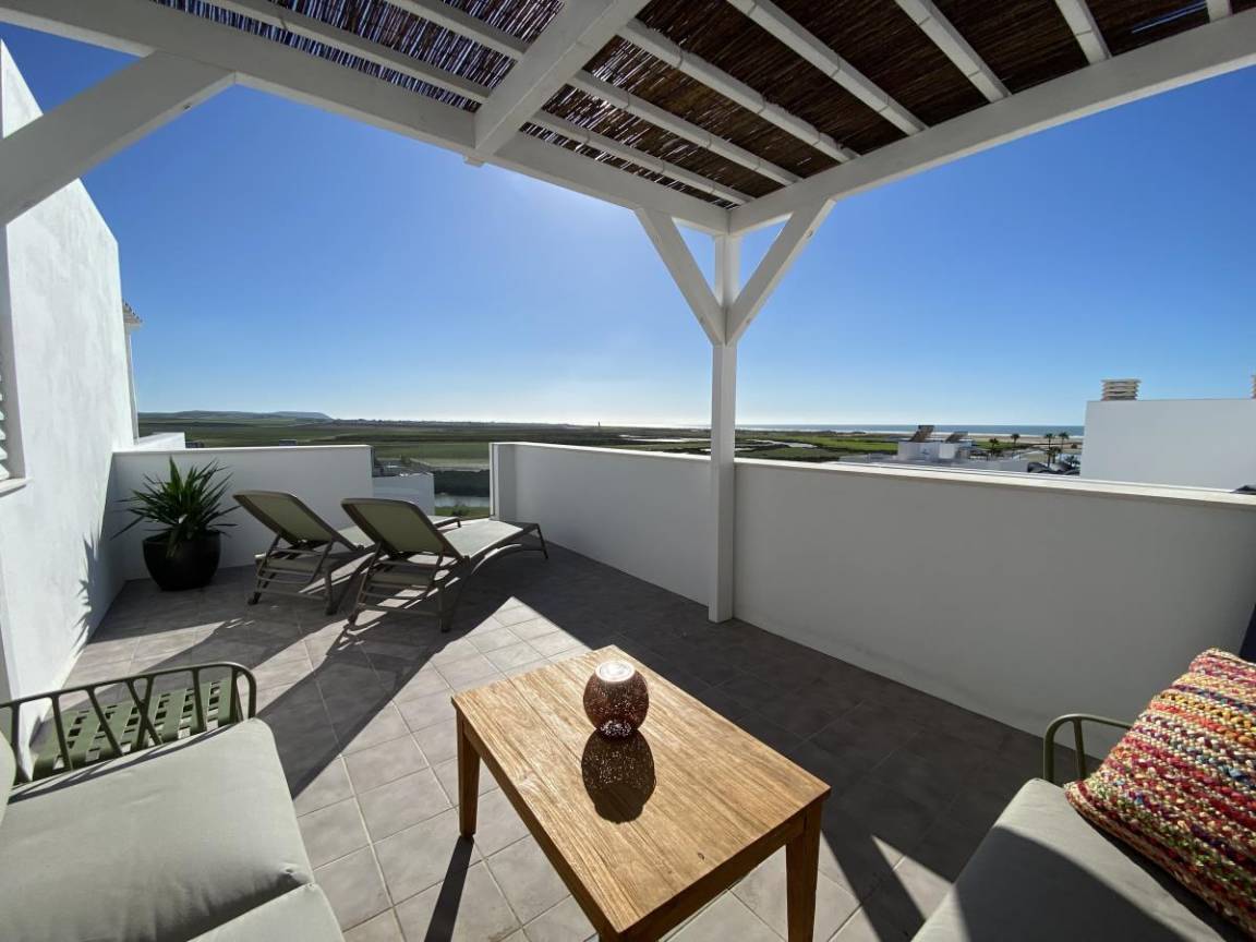 100 M² Ferienhaus ∙ 2 Schlafzimmer ∙ 4 Gäste - Conil de la Frontera