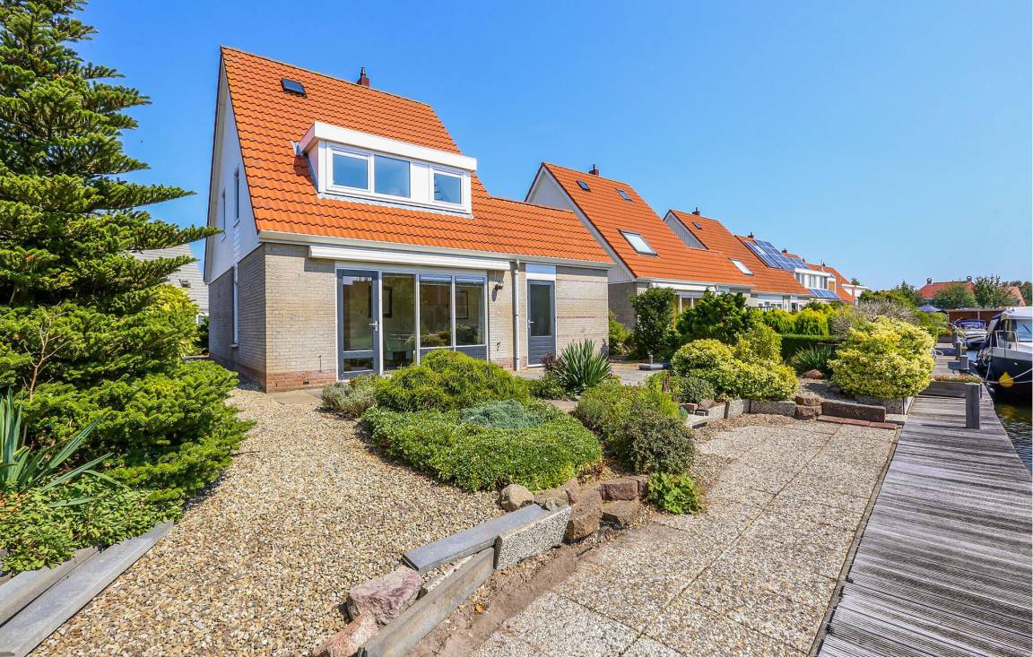 110 M² Ferienhaus ∙ 3 Schlafzimmer ∙ 6 Gäste - Lemmer