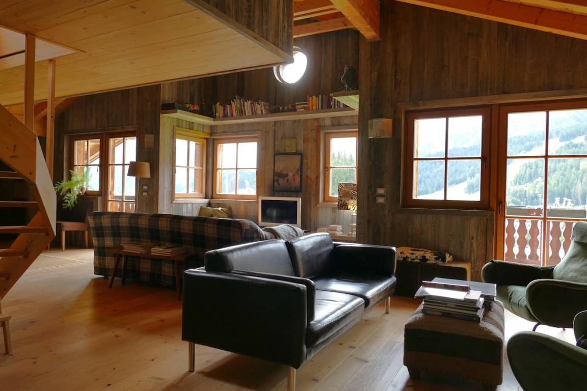 200 M² Apartment ∙ 4 Bedrooms ∙ 8 Guests - Toblach