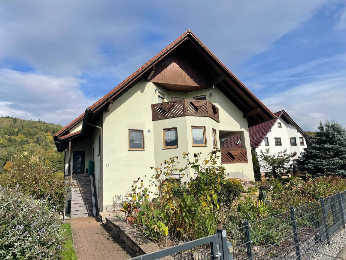 60 M² Ferienwohnung ∙ 1 Schlafzimmer ∙ 4 Gäste - Meiningen
