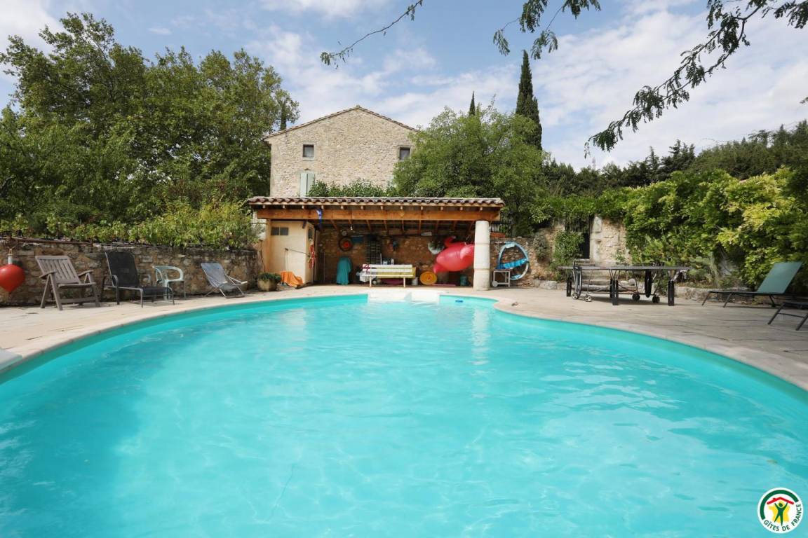 45 M² Gîte ∙ 1 Chambre ∙ 6 Personnes - Saint-Paul-Trois-Châteaux