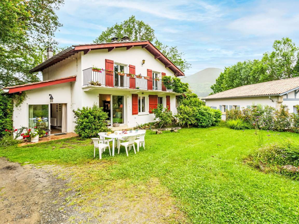 100 M² Maison De Vacances ∙ 3 Chambres ∙ 6 Personnes - Ciboure