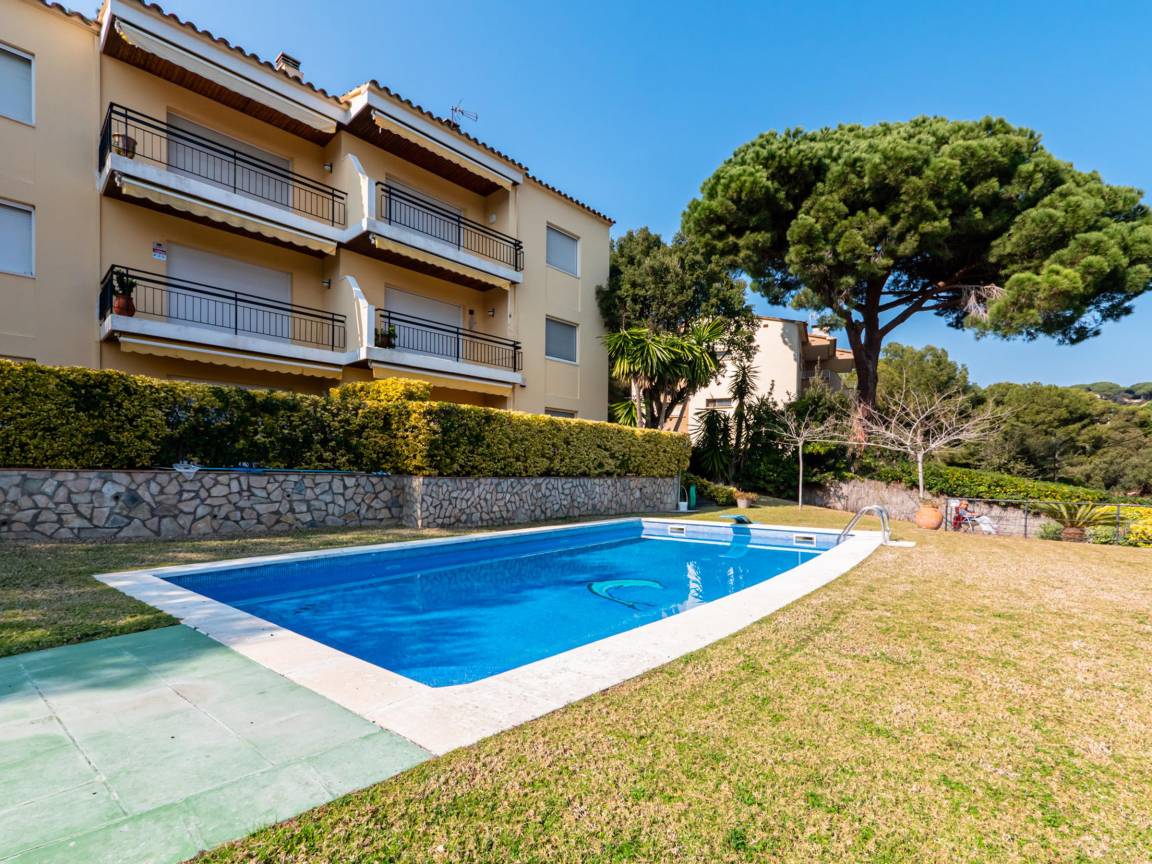 75 M² Apartamento ∙ 3 Habitaciones ∙ 6 Huéspedes - Tamariu