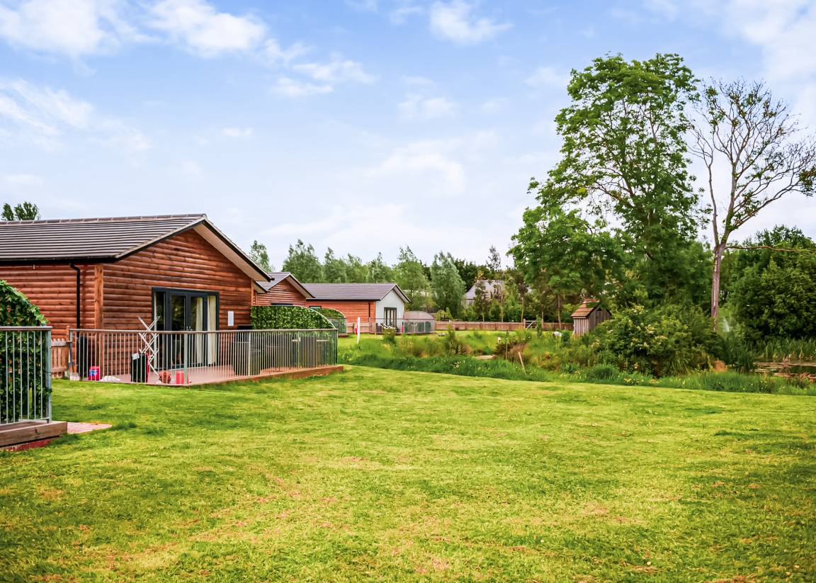 Chalet ∙ 3 Bedrooms ∙ 4 Guests - York