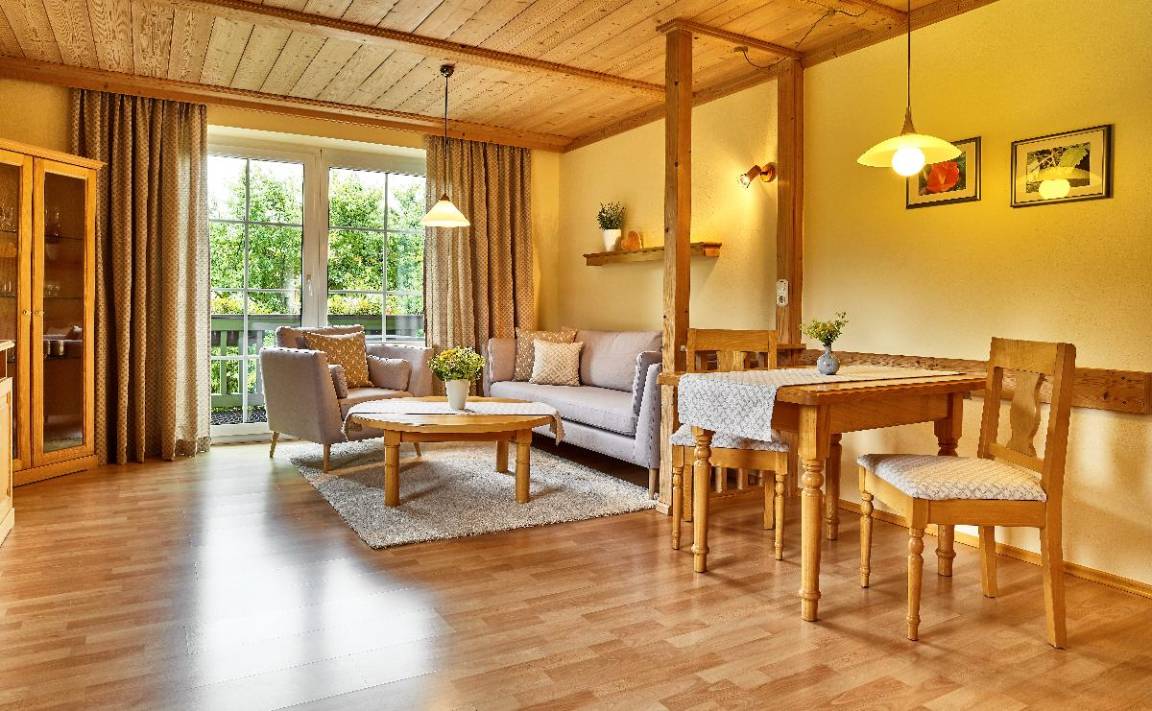 52 M² Apartment ∙ 1 Bedroom ∙ 2 Guests - Frauenau