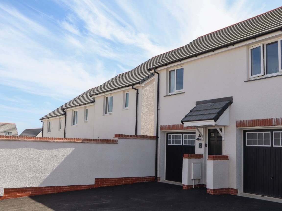 Cottage ∙ 2 Bedrooms ∙ 3 Guests - St Austell