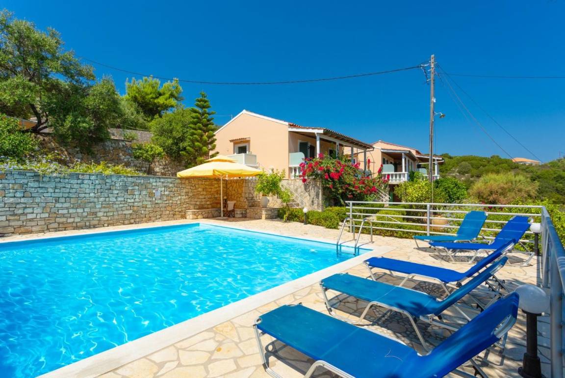 45 M² Studio Flat ∙ 2 Bedrooms ∙ 5 Guests - Paxi