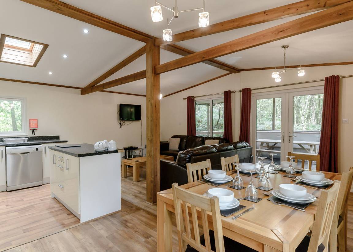Chalet ∙ 3 Bedrooms ∙ 6 Guests - Alton, UK