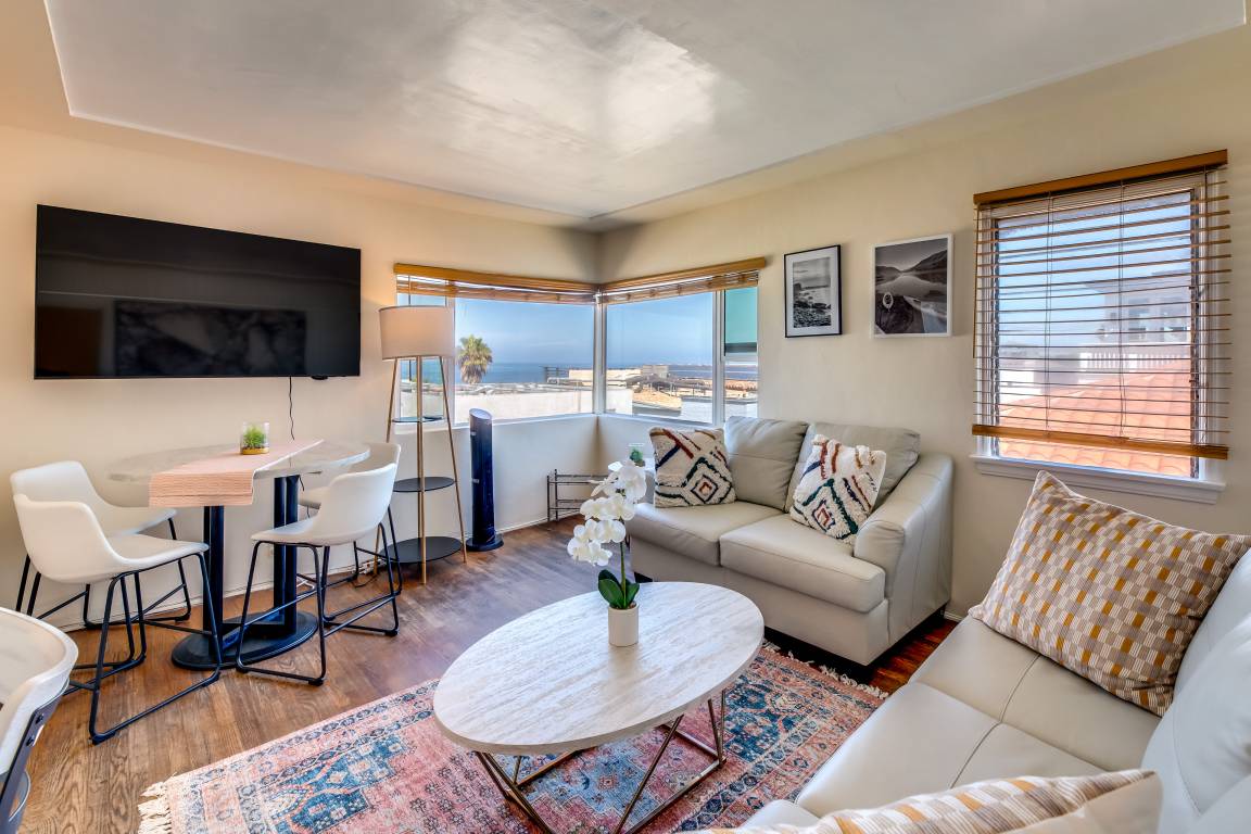 92 M² Apartment ∙ 1 Bedroom ∙ 4 Guests - El Segundo, CA