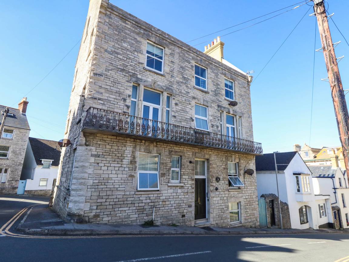 Cottage ∙ 2 Bedrooms ∙ 4 Guests - Swanage