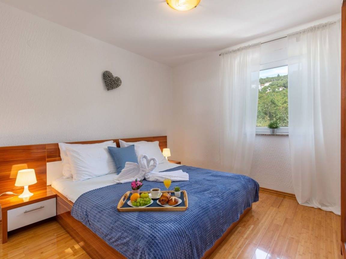 58 M² Apartment ∙ 2 Bedrooms ∙ 5 Guests - Novi Vinodolski