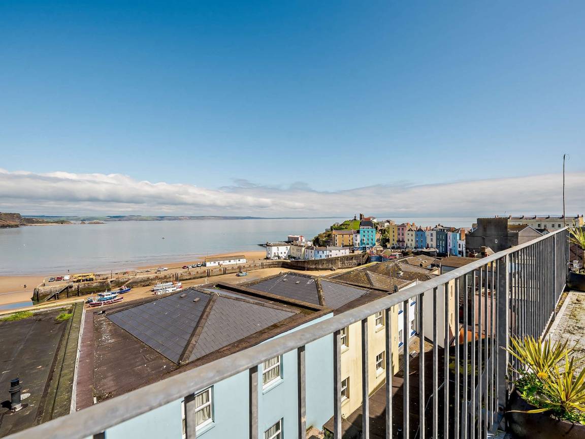 Cottage ∙ 5 Bedrooms ∙ 11 Guests - Manorbier