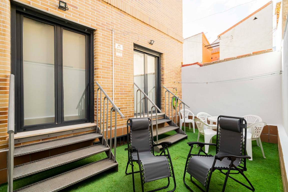 75 M² Apartamento ∙ 2 Habitaciones ∙ 3 Huéspedes - Getafe