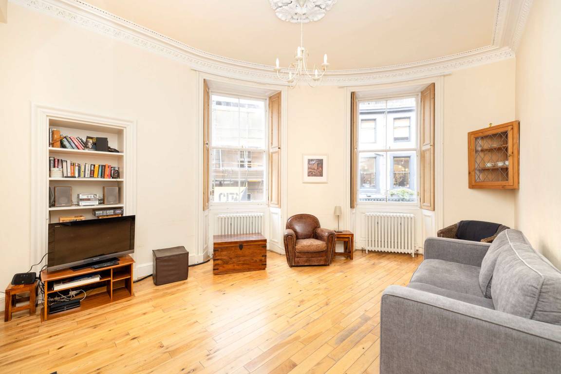 46 M² Apartment ∙ 2 Bedrooms ∙ 6 Guests - Museum of Childhood