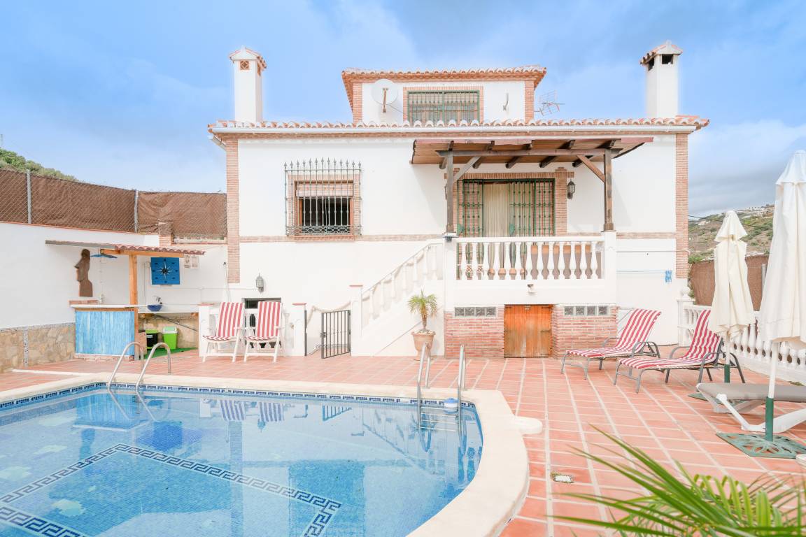 300 M² Ferienhaus ∙ 4 Schlafzimmer ∙ 8 Gäste - Torrox