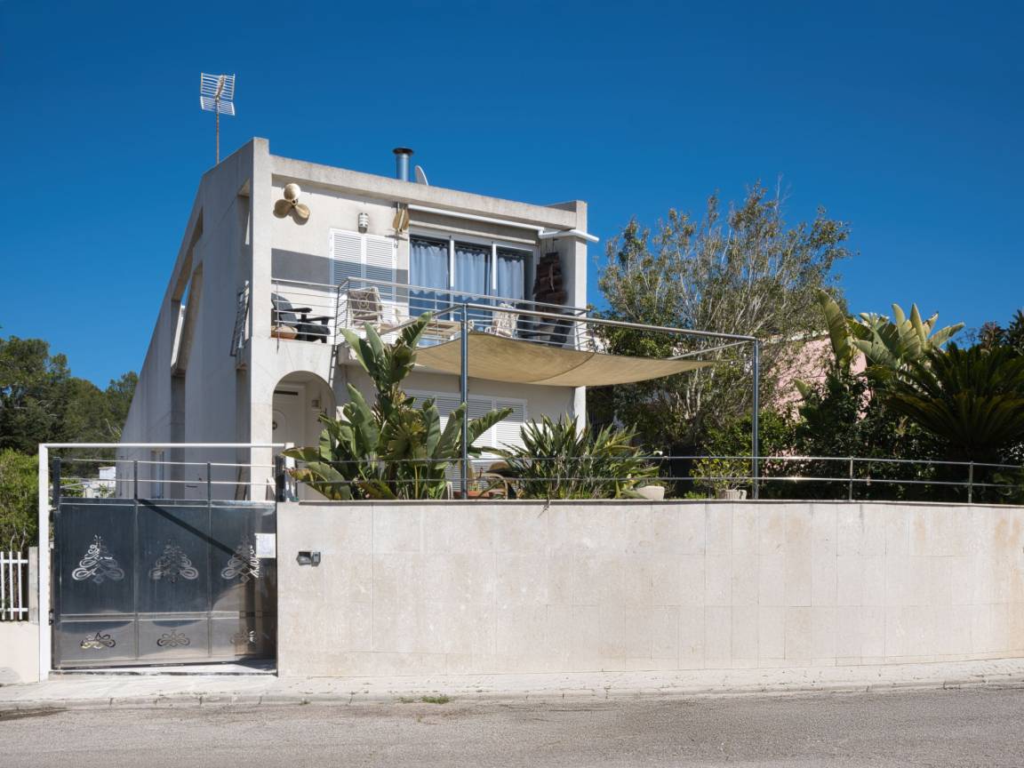 149 M² Chalet ∙ 3 Habitaciones ∙ 5 Huéspedes - Alcúdia